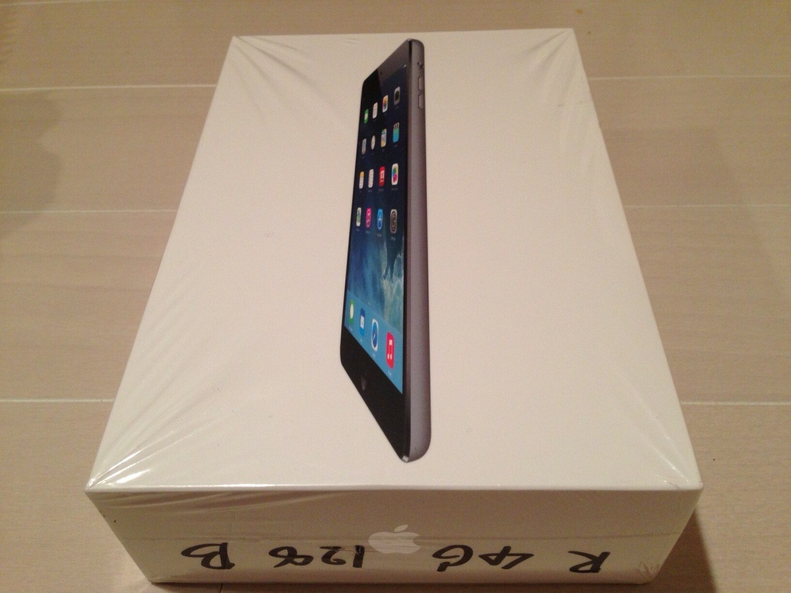 SIMフリーのiPad mini - Let's take a drive.